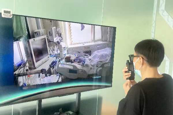 “5G+VR探视中心”：让家属与患者“近在咫尺”-新华网